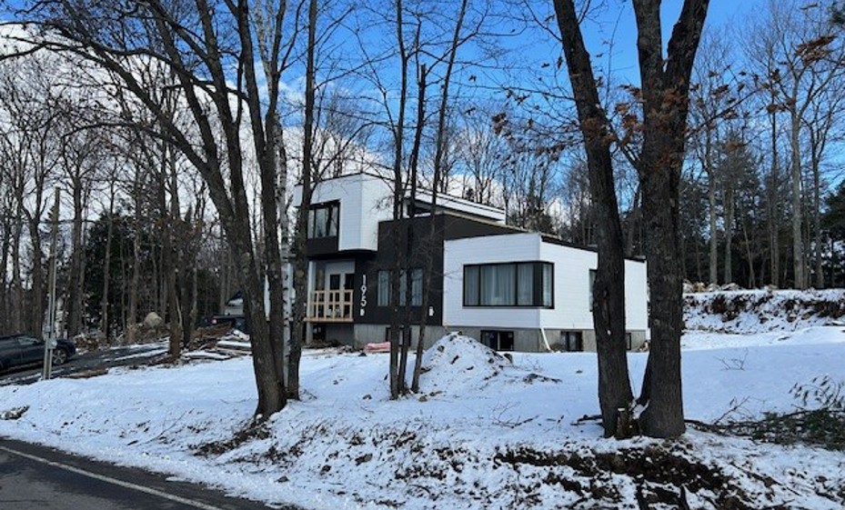 Chalet 2 étages Bau M | Maisons Usinées Côté | Maisons usinées Coté